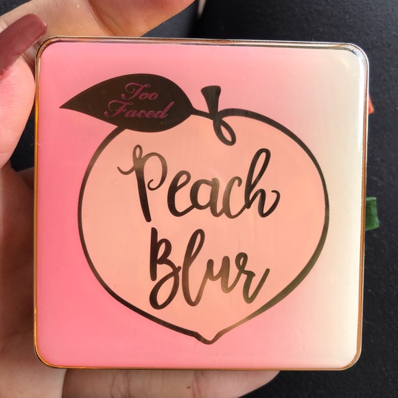 Too Faced | Makeup | Peach Blur Translucent Powder | Poshmark
